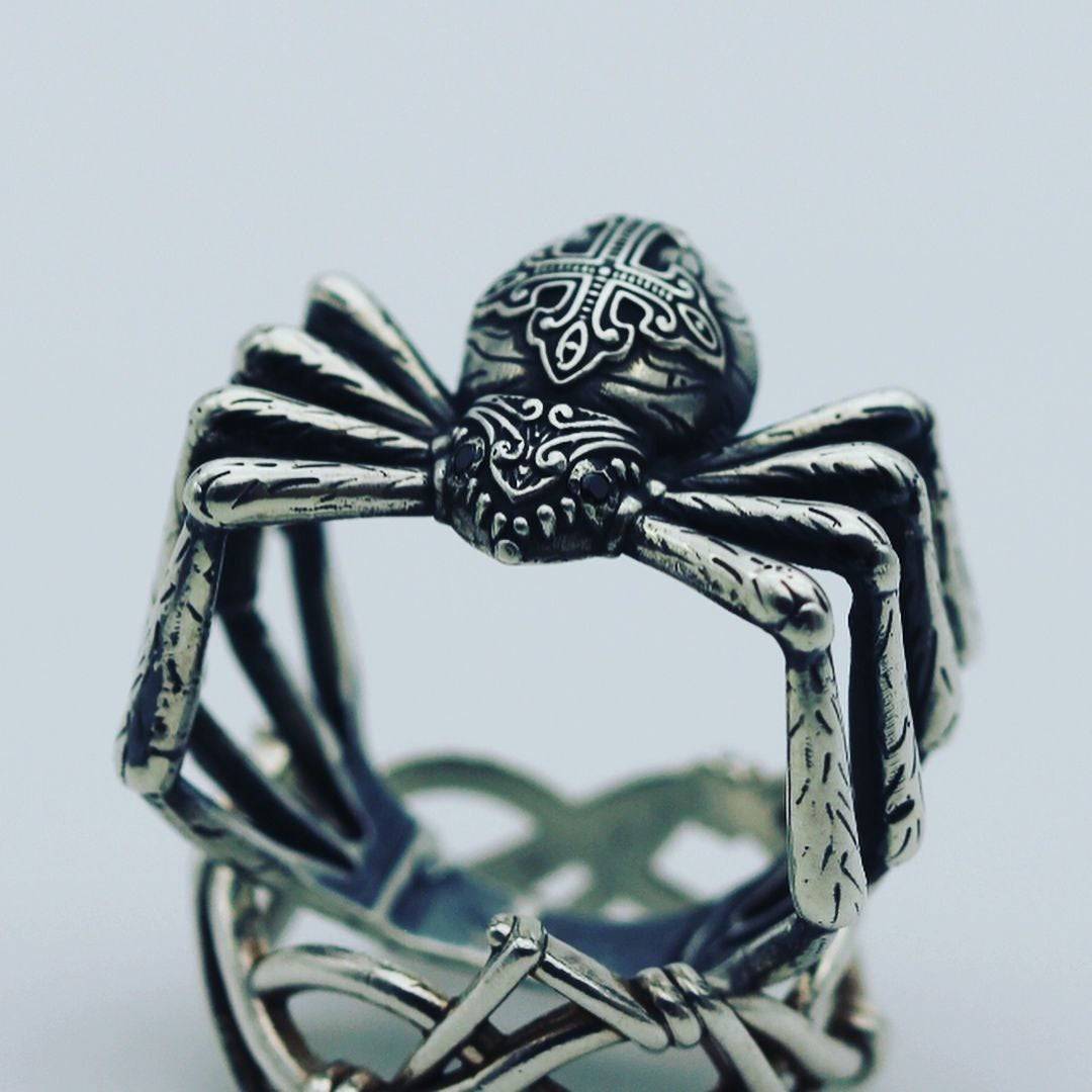 Tarantula Spider Ring | Loni Design Group Rings $802.99 | 10k Gold, 14k ...