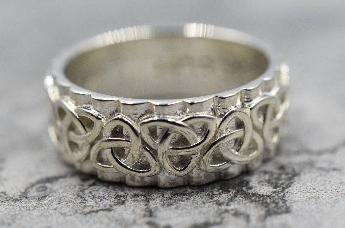 Unity Trinity Ring | Loni Design Group Rings $582.99 | 10k Gold, 14k ...